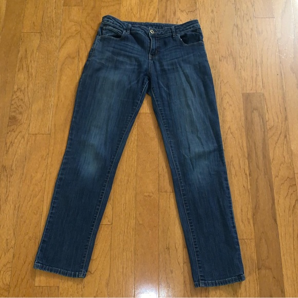 Target | Jeans | Target Medium Wash Low Rise Straight Leg Jeans | Poshmark